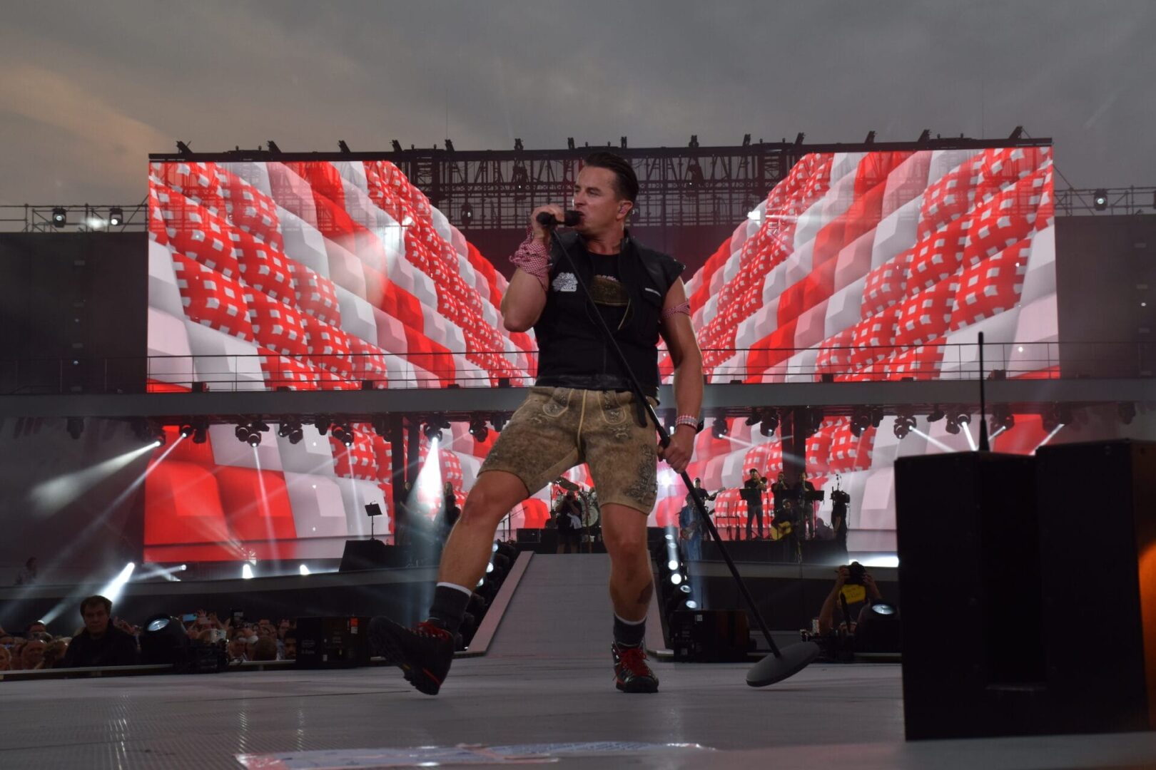 Andreas Gabalier: Die schönsten Fotos von seinem Mega-Konzert in München | Schlagerpuls